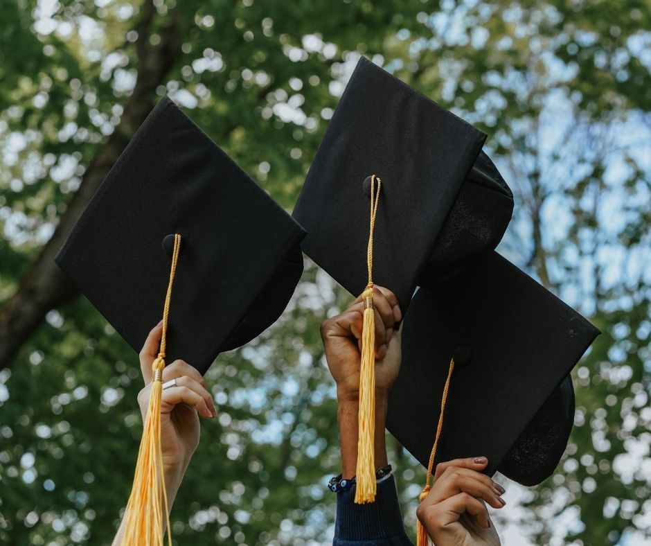 Cosmetic Dental Treatments for Your College Graduation | Learn More